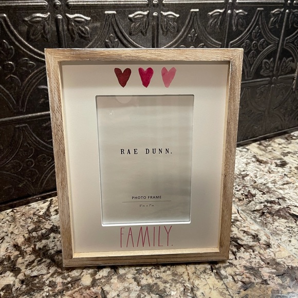 Rae Dunn | Other | Nwt Rae Dunn Wooden Family Frame | Poshmark